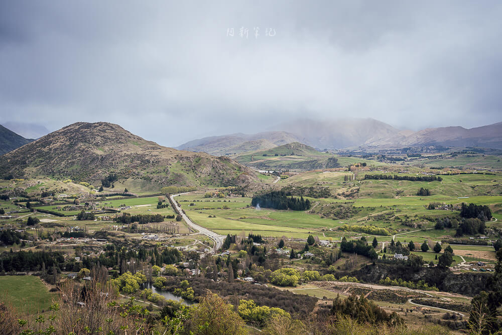 Arrow Junction Lookout Point |髮夾彎後美景，隱藏皇冠山脈公路旁
