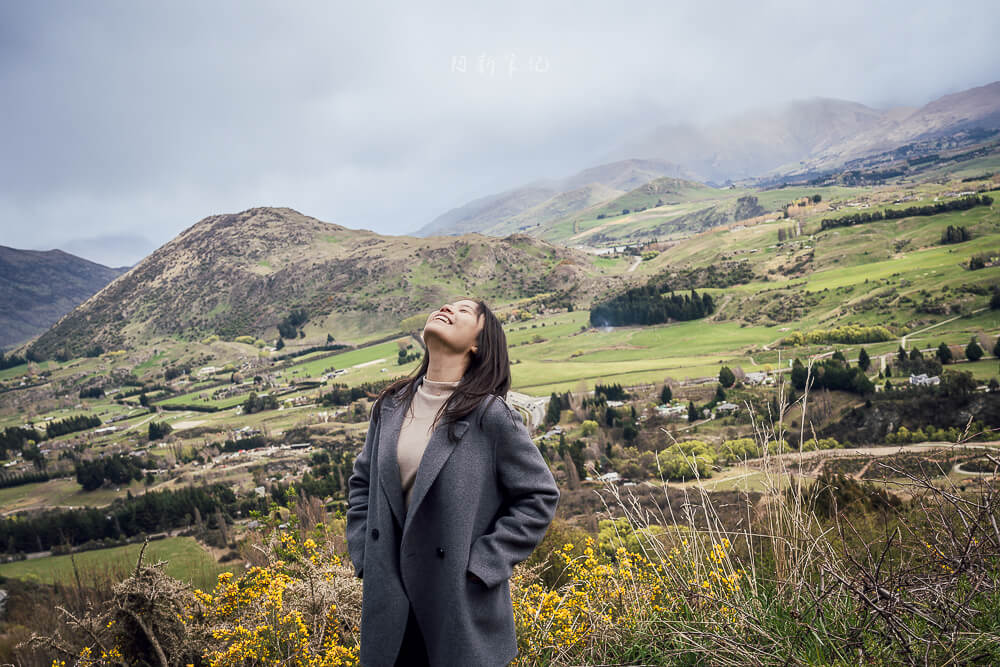 Arrow Junction Lookout Point |髮夾彎後美景，隱藏皇冠山脈公路旁