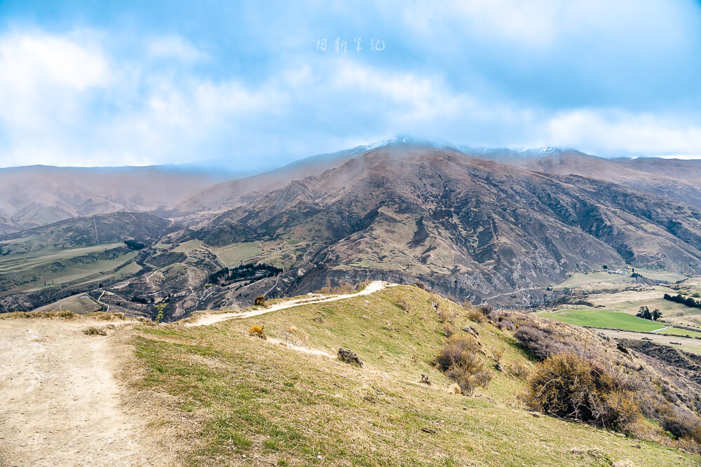 Crown Range Road Scenic Lookout 皇冠山脈公路觀景台 | 景色很美