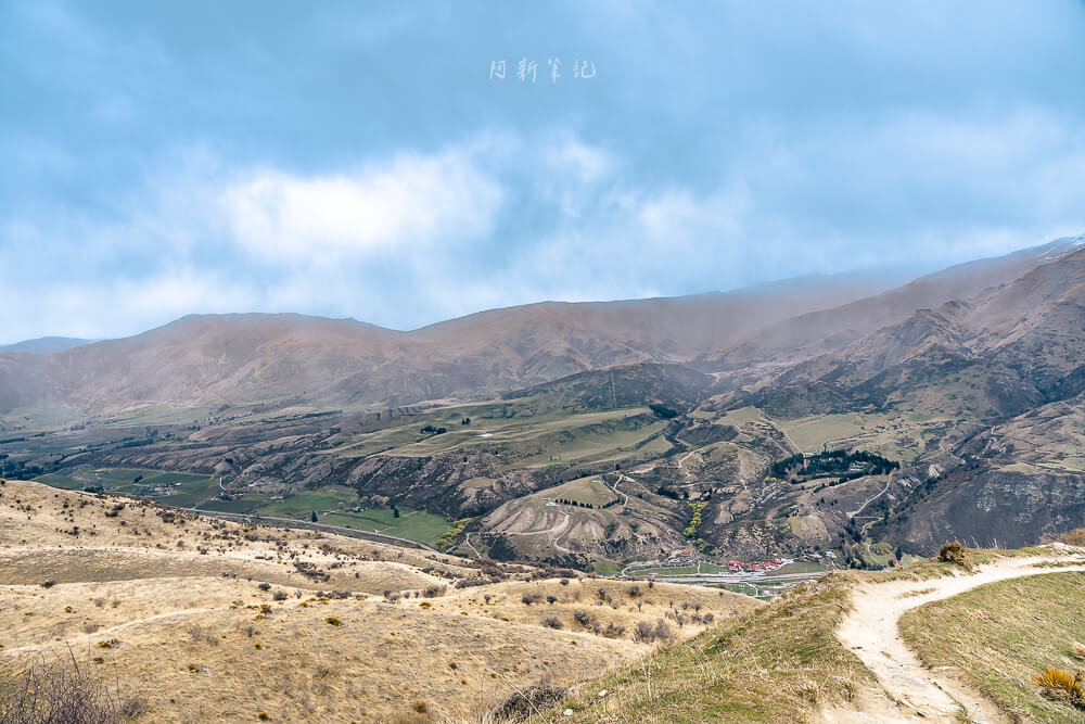 Crown Range Road Scenic Lookout 皇冠山脈公路觀景台 | 景色很美
