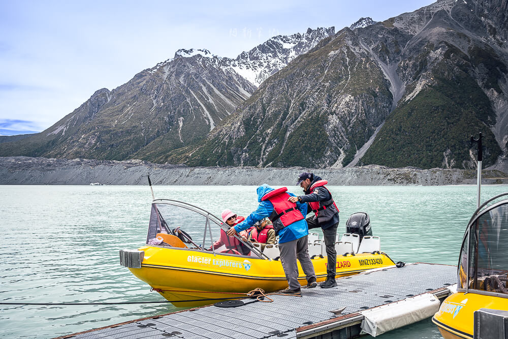 庫克山冰河船 | Tasman Glacier Explorers 塔斯曼冰川探險者很棒～