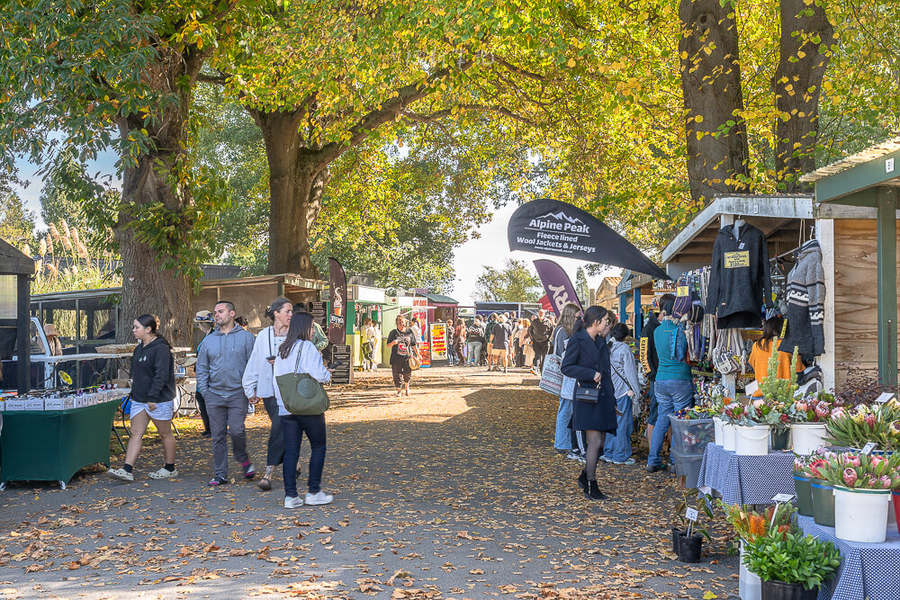 Riccarton Sunday Market |基督城最大農業市集！只開禮拜日～