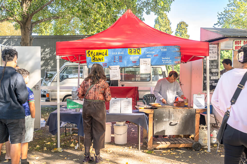 Riccarton Sunday Market |基督城最大農業市集！只開禮拜日～
