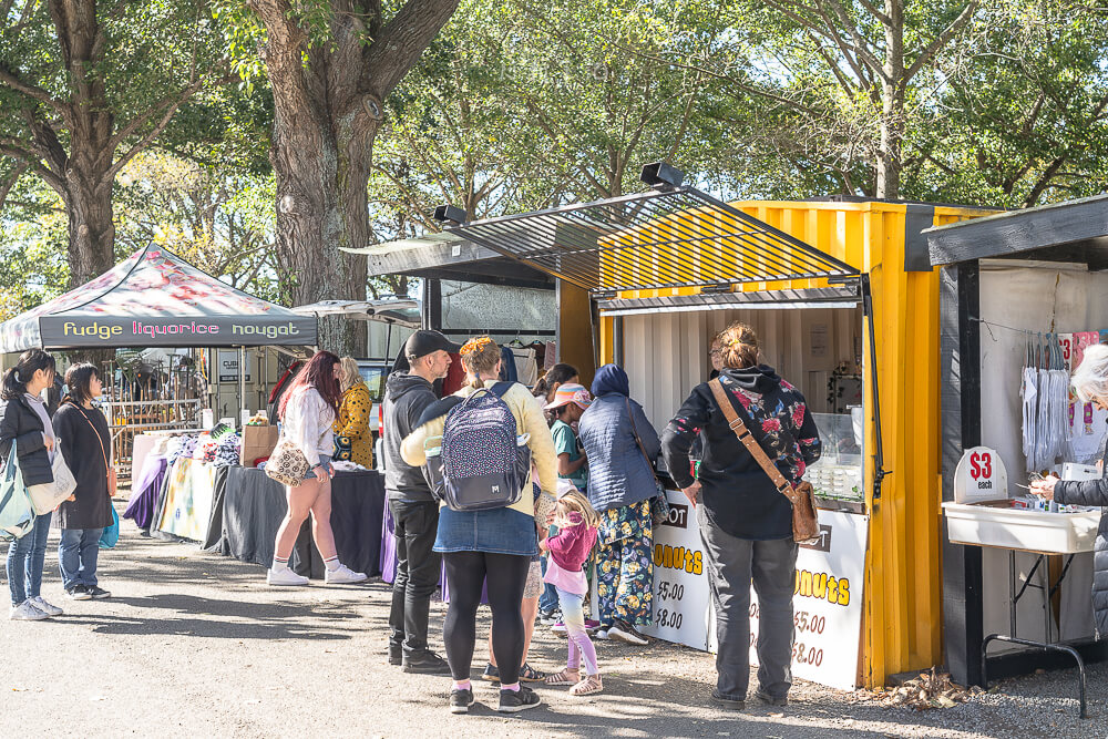 Riccarton Sunday Market |基督城最大農業市集！只開禮拜日～