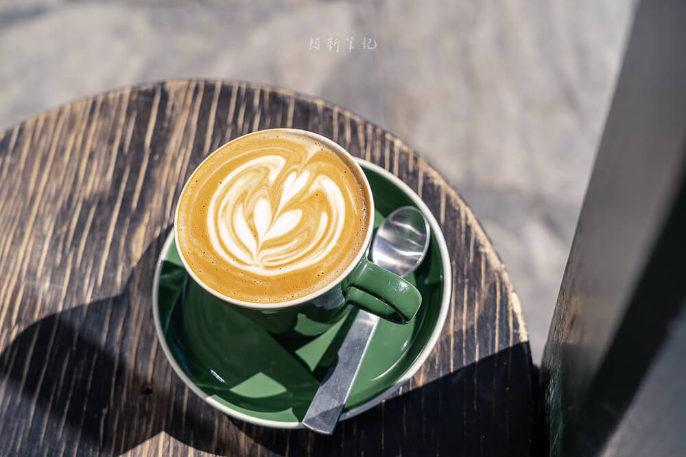 Wolf Coffee Roasters |這家箭鎮咖啡館超多人排隊！我終於喝到了～