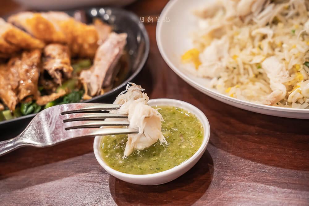 Bamee Kon Sae Lee | 曼谷近70年雲吞麵老店，連米其林都推薦！