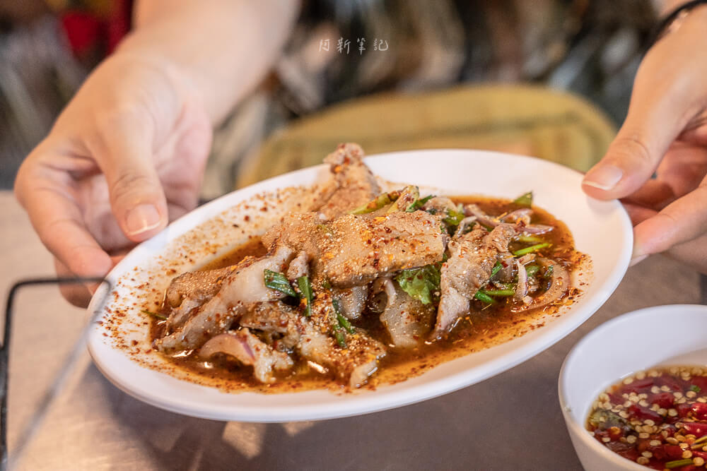 Chim Chum Suthiporn | 曼谷陶罐小火鍋！有夠低調，但生意超好～